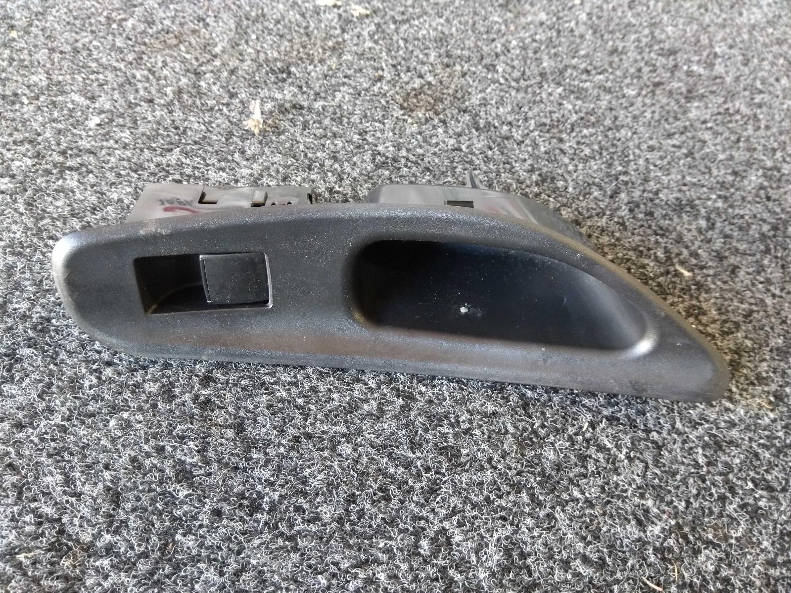 Pwr Dr Wind Switch Yaris Cross Toyota 2024