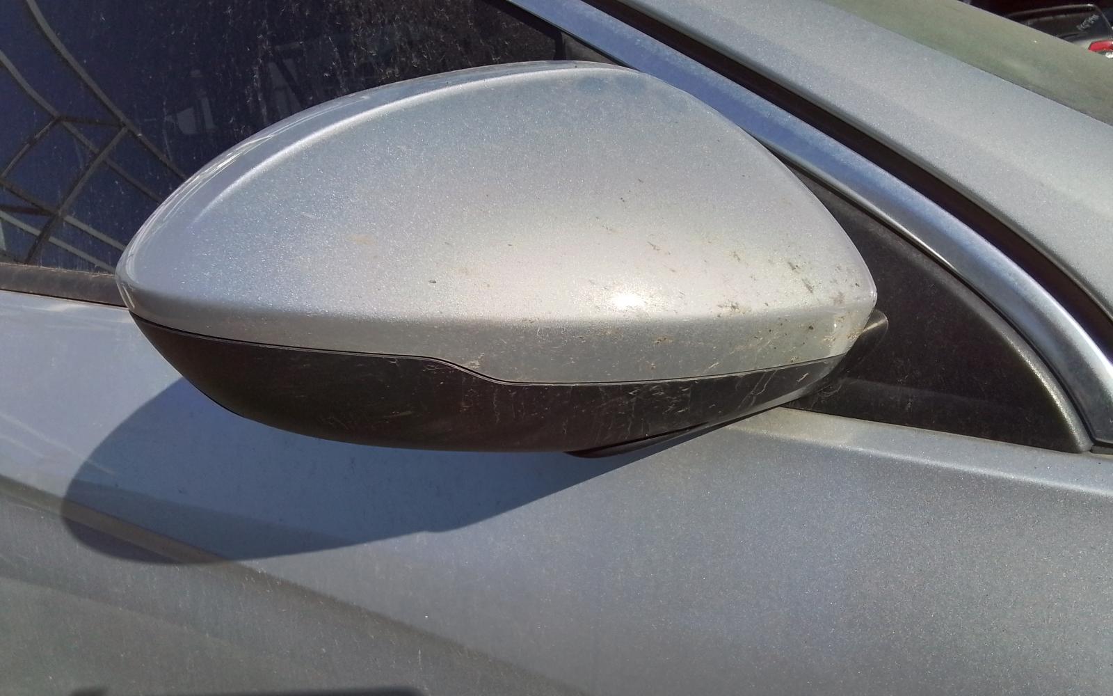Right Rear Door Sliding Commodore Holden 2019